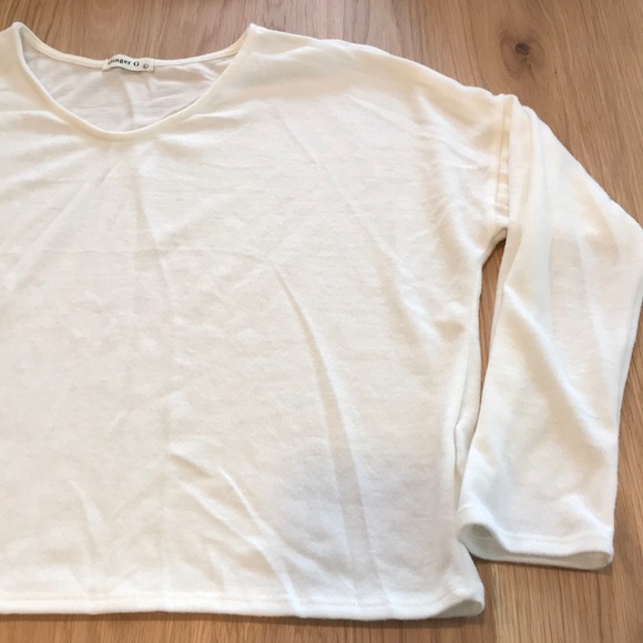 Ginger G | Tops | Ginger G White Soft Large Lounge Top | Poshmark